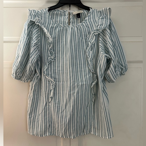 Universal Thread | Tops | Universal Thread Top | Poshmark